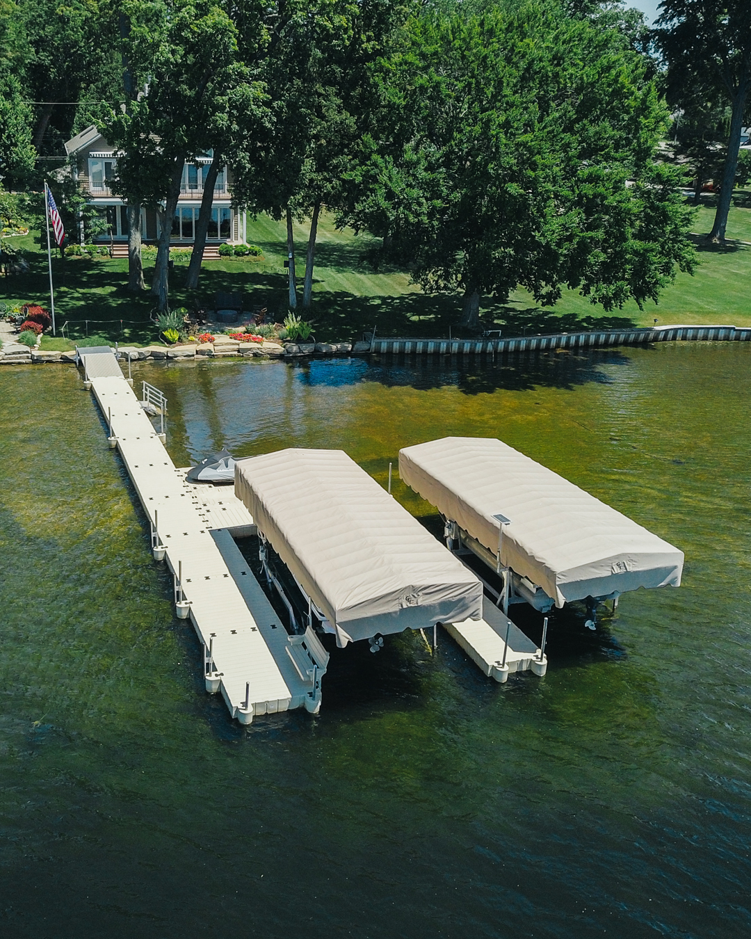 Service Areas, Michigan - Water's Edge Dock and Hoist
