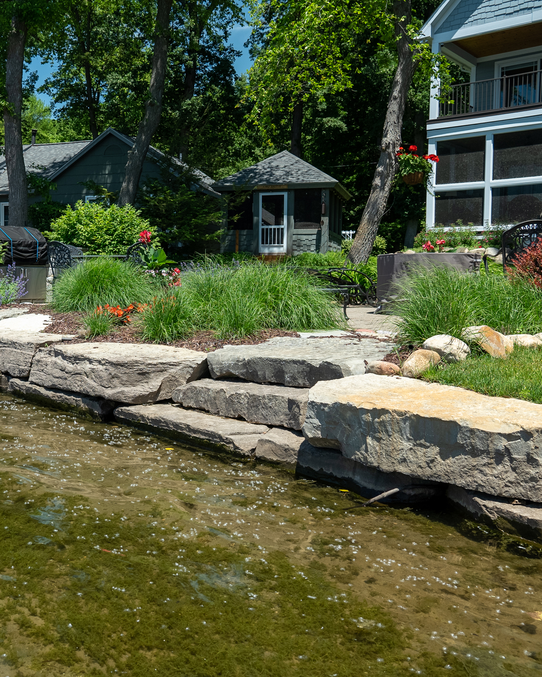 Service Areas, Michigan - Water's Edge Dock and Hoist