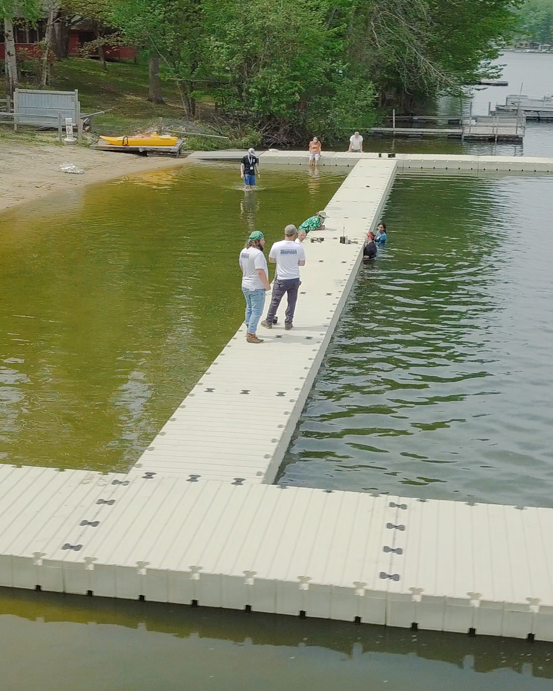 Service Areas, Michigan - Water's Edge Dock and Hoist