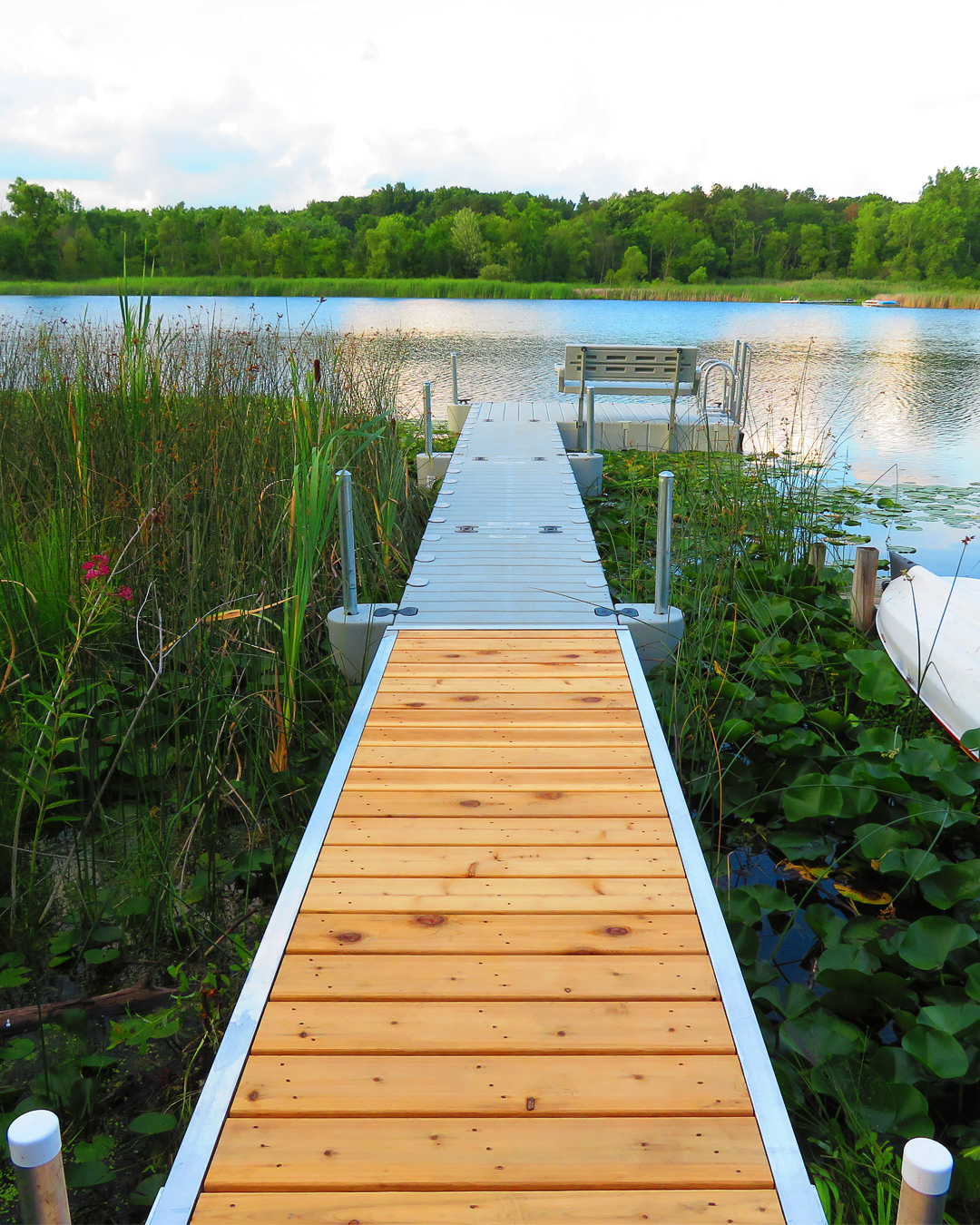 White Lake Township, Michigan - Water's Edge Dock and Hoist