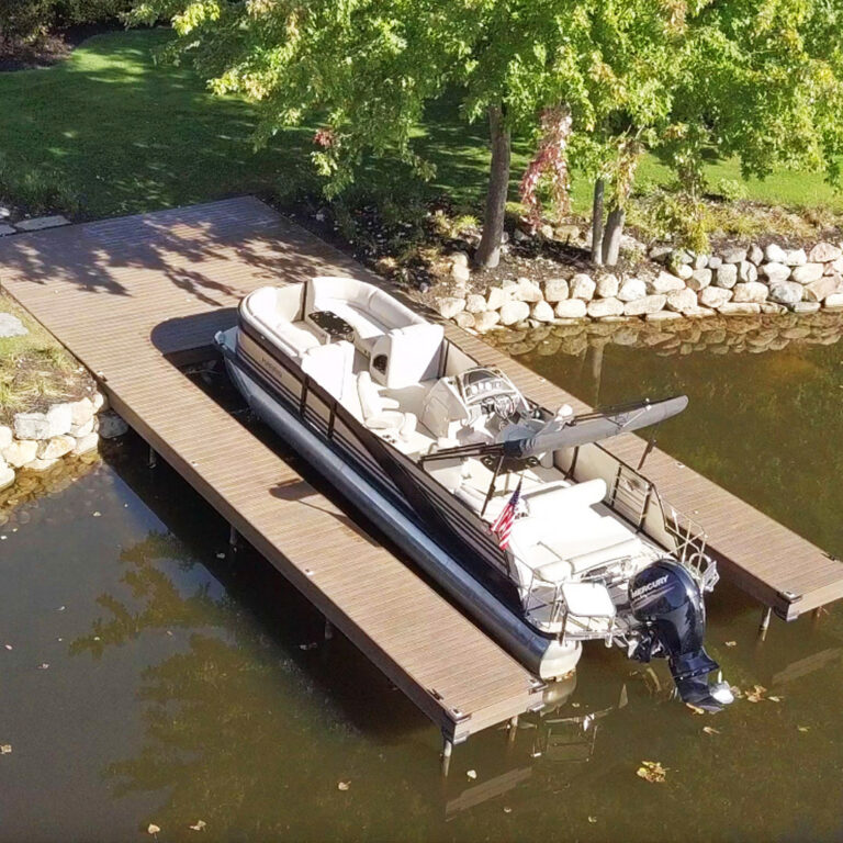 Docks - Water's Edge Dock and Hoist